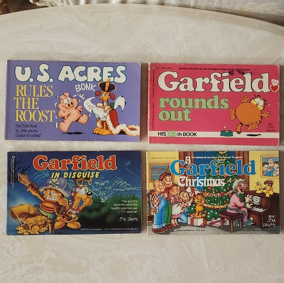 Ballantine Books | Accents | Vtg Lot Of 4 Jim Davis Books Comic Strips ...